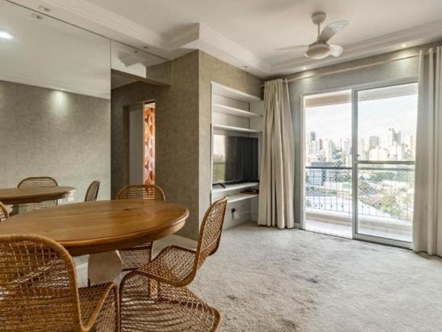 Apartamento tipo para venda com 2 quartos, sendo 1 suíte, 61m²