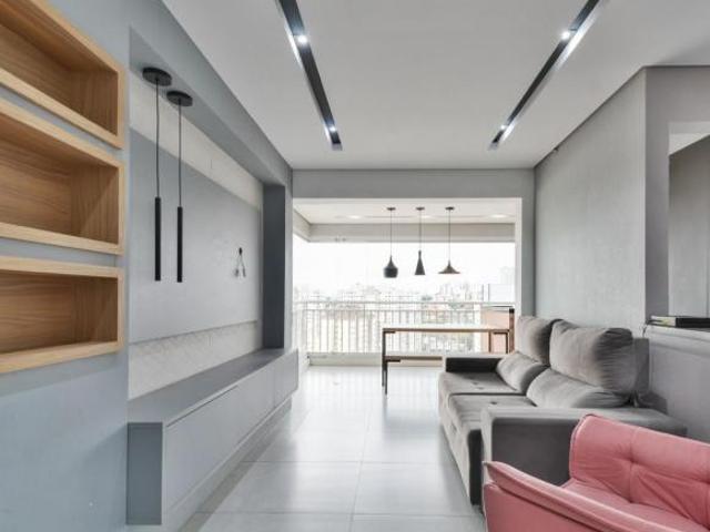 Apartamento tipo para venda com 2 quartos, sendo 1 suíte, 76m²