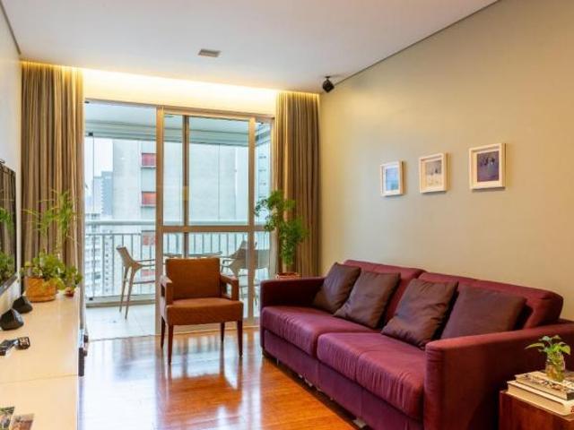 Apartamento tipo para venda com 2 quartos, sendo 1 suíte, 77m²