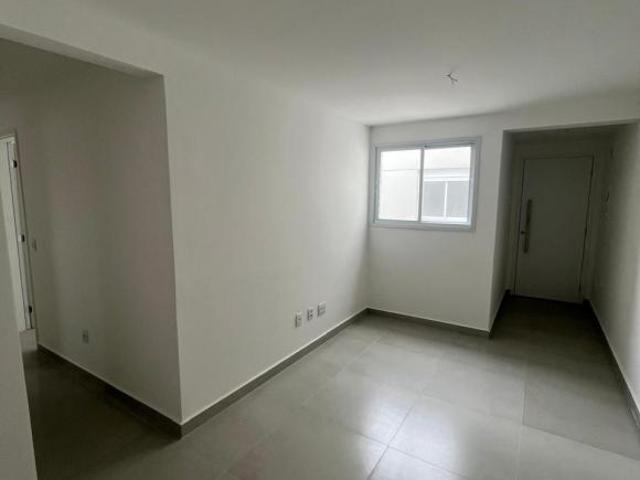 Apartamento tipo para venda com 2 quartos, sendo 1 suíte, 70m²