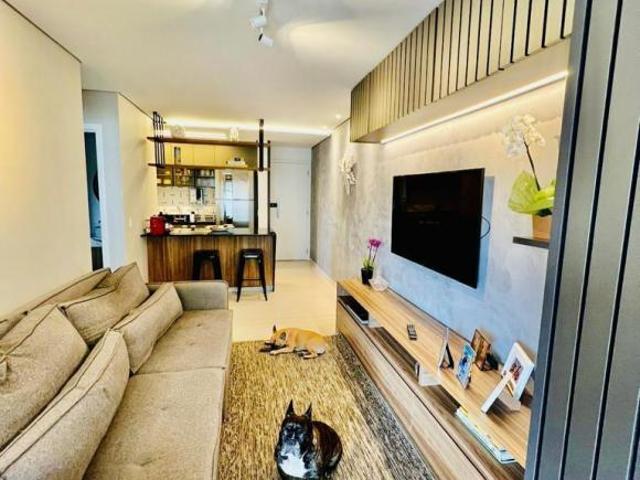Apartamento tipo para venda com 2 quartos, sendo 1 suíte, 70m²
