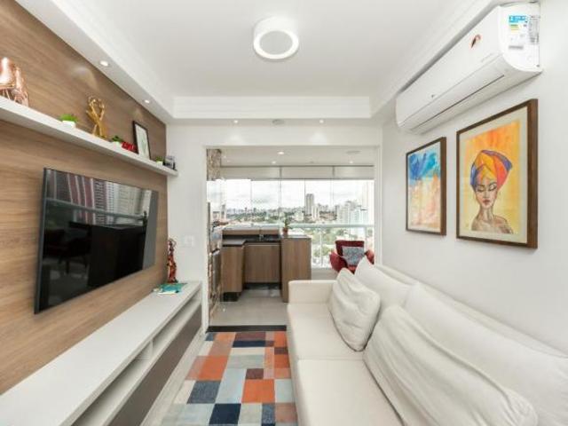 Apartamento tipo para venda com 2 quartos, sendo 1 suíte, 72m²