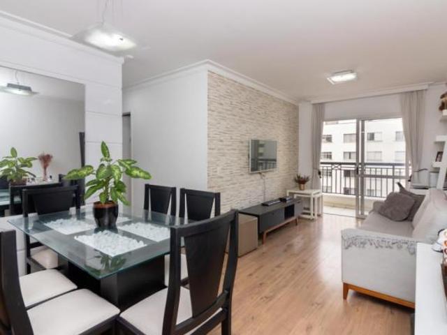 Apartamento tipo para venda com 2 quartos, sendo 1 suíte, 72m²