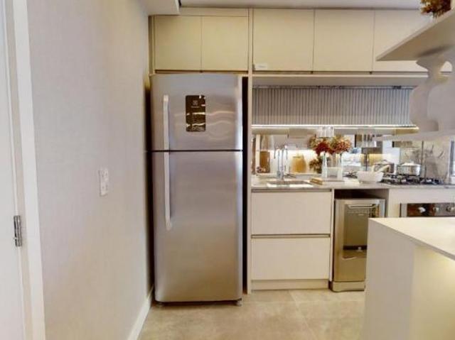 Apartamento tipo para venda com 2 quartos, sendo 2 suítes, 75m²