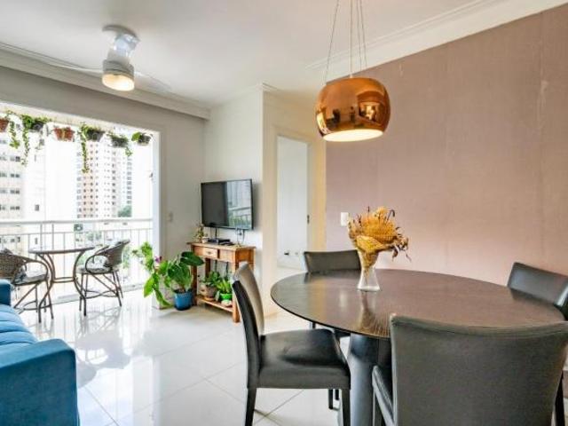 Apartamento tipo para venda com 3 quartos, 67m²