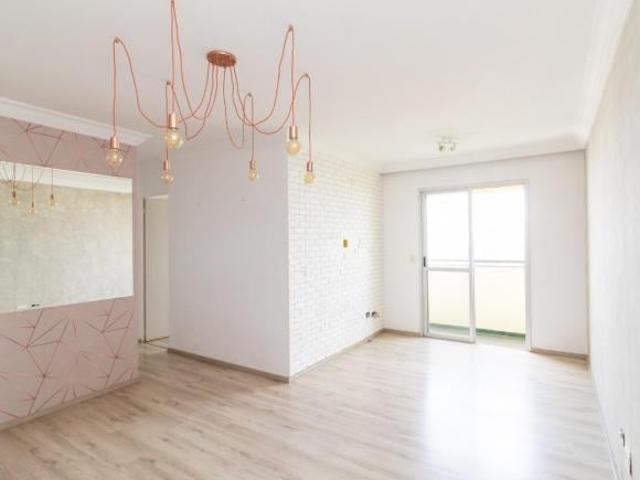 Apartamento tipo para venda com 3 quartos, 64m²