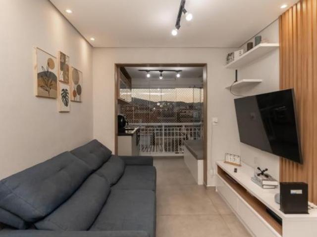 Apartamento tipo para venda com 3 quartos, 68m²