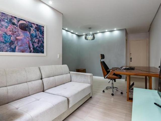 Apartamento tipo para venda com 3 quartos, 73m²