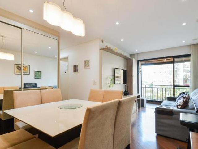 Apartamento tipo para venda com 3 quartos, 70m²