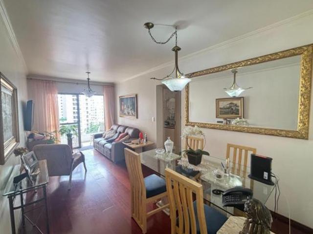 Apartamento tipo para venda com 3 quartos, 74m²