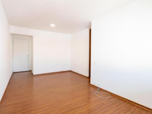 Apartamento tipo para venda com 3 quartos, 74m²