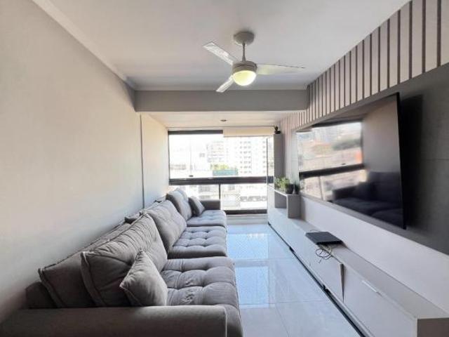 Apartamento tipo para venda com 3 quartos, 76m²