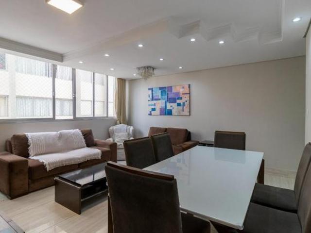 Apartamento tipo para venda com 3 quartos, 82m²