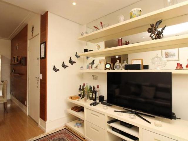 Apartamento tipo para venda com 3 quartos, 84m²