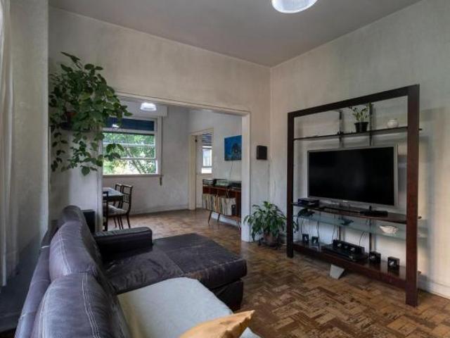Apartamento tipo para venda com 3 quartos, 105m²