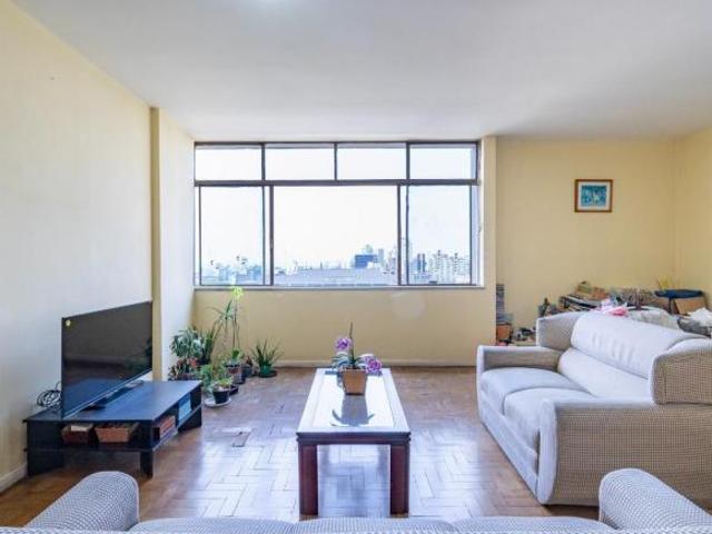 Apartamento tipo para venda com 3 quartos, 118m²