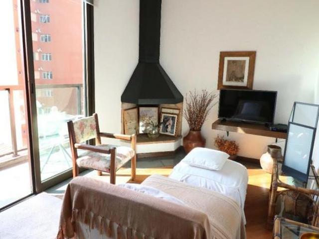 Apartamento tipo para venda com 3 quartos, 127.15m²