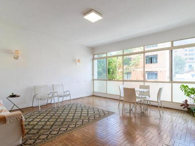 Apartamento tipo para venda com 3 quartos, 144m²
