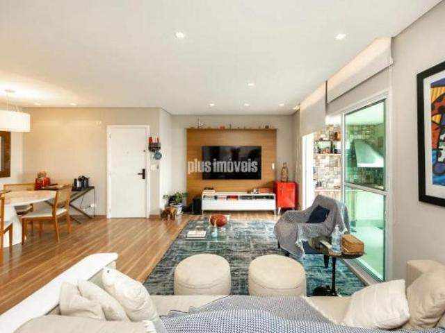 Apartamento tipo para venda com 3 quartos, 3 vagas, 126m²