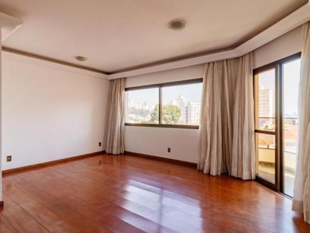 Apartamento tipo para venda com 3 quartos, sendo 1 suíte, 168m²