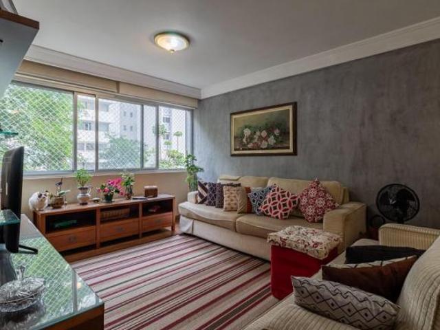 Apartamento tipo para venda com 3 quartos, sendo 1 suíte, 101m²