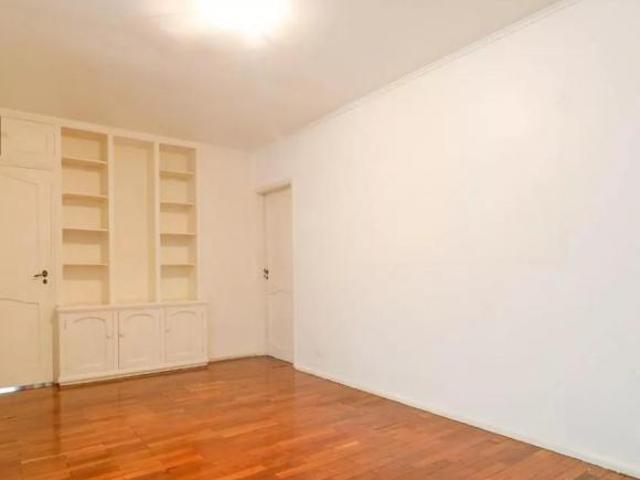 Apartamento tipo para venda com 3 quartos, sendo 1 suíte, 102m²