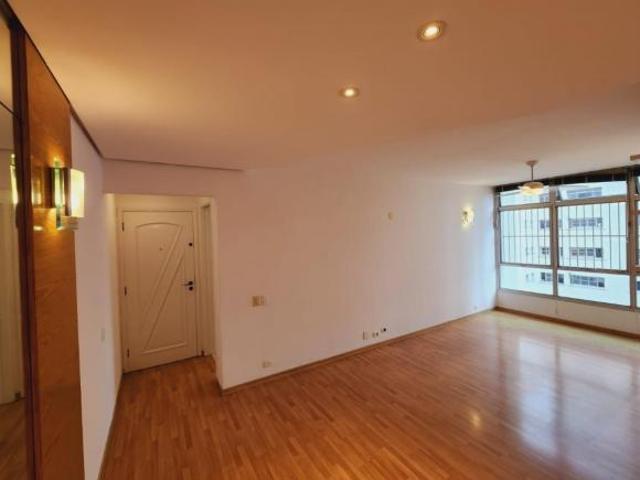 Apartamento tipo para venda com 3 quartos, sendo 1 suíte, 107m²