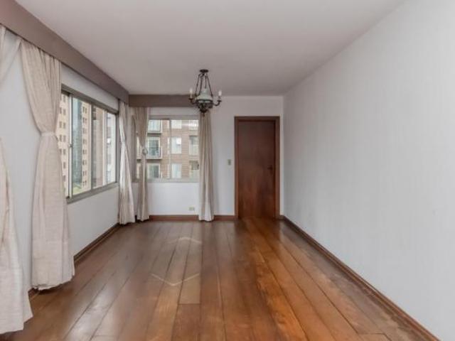 Apartamento tipo para venda com 3 quartos, sendo 1 suíte, 107m²