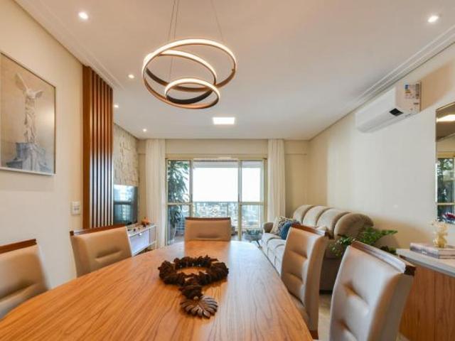 Apartamento tipo para venda com 3 quartos, sendo 1 suíte, 106m²