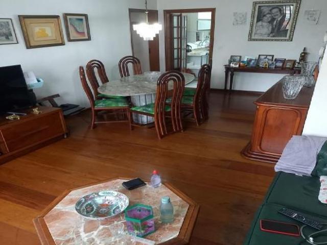 Apartamento tipo para venda com 3 quartos, sendo 1 suíte, 106m²