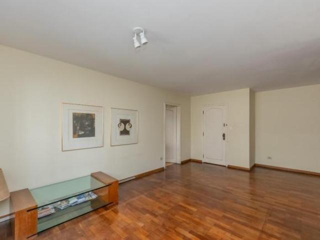 Apartamento tipo para venda com 3 quartos, sendo 1 suíte, 115m²