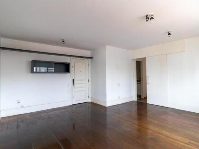 Apartamento tipo para venda com 3 quartos, sendo 1 suíte, 118m²