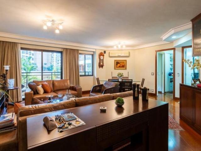 Apartamento tipo para venda com 3 quartos, sendo 1 suíte, 120m²