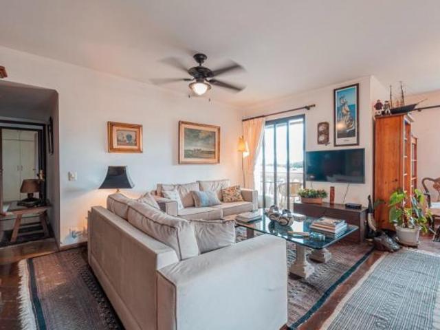 Apartamento tipo para venda com 3 quartos, sendo 1 suíte, 121m²