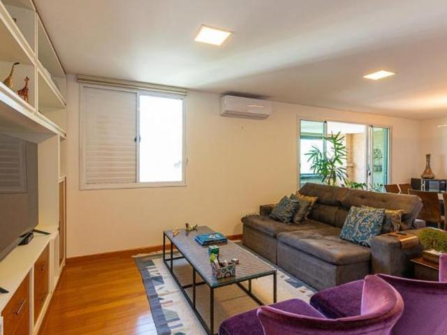 Apartamento tipo para venda com 3 quartos, sendo 1 suíte, 125m²