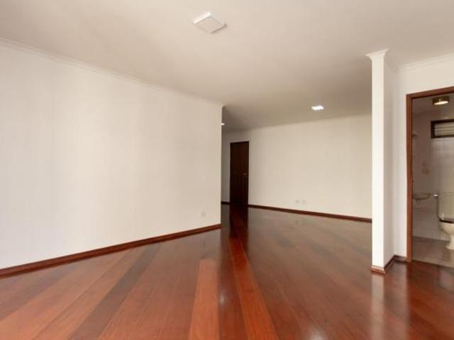 Apartamento tipo para venda com 3 quartos, sendo 1 suíte, 128m²