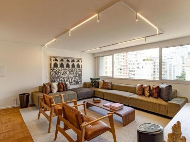 Apartamento tipo para venda com 3 quartos, sendo 1 suíte, 128m²