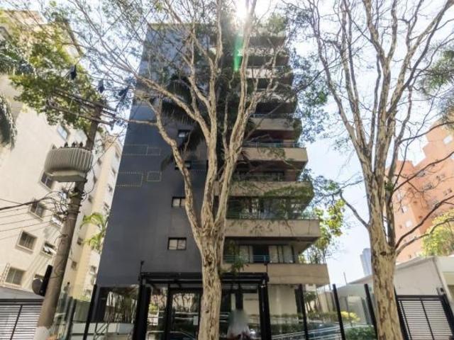 Apartamento tipo para venda com 3 quartos, sendo 1 suíte, 136m²