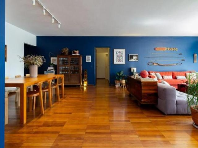 Apartamento tipo para venda com 3 quartos, sendo 1 suíte, 292m²
