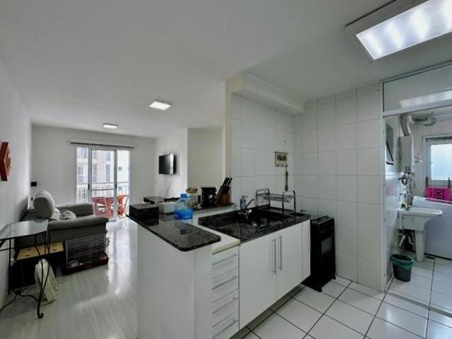 Apartamento tipo para venda com 3 quartos, sendo 1 suíte, 75m²