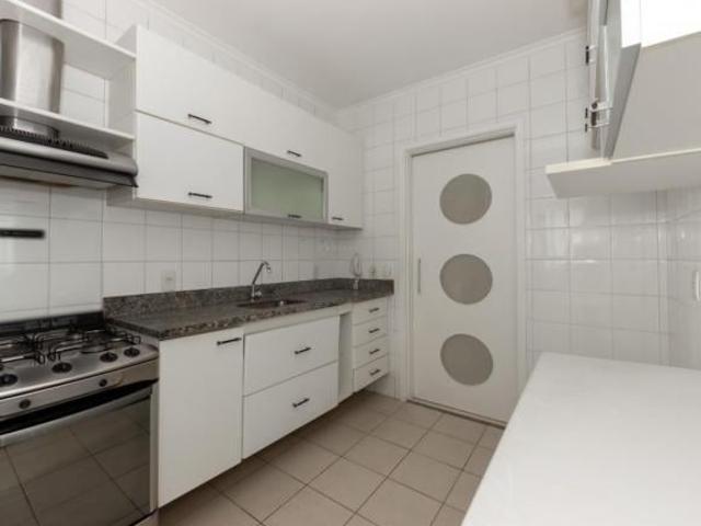 Apartamento tipo para venda com 3 quartos, sendo 1 suíte, 70m²