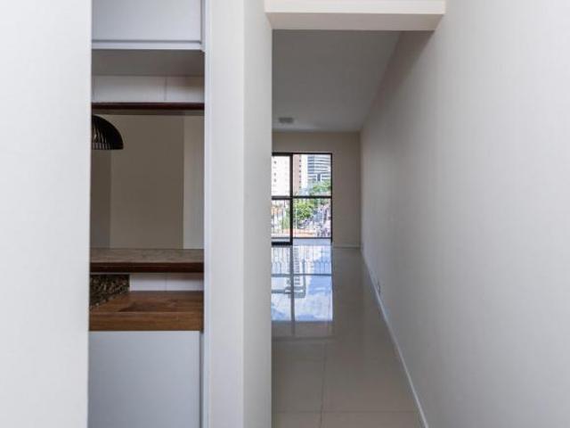 Apartamento tipo para venda com 3 quartos, sendo 1 suíte, 82m²