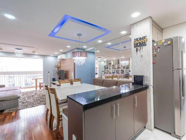 Apartamento tipo para venda com 3 quartos, sendo 1 suíte, 90m²