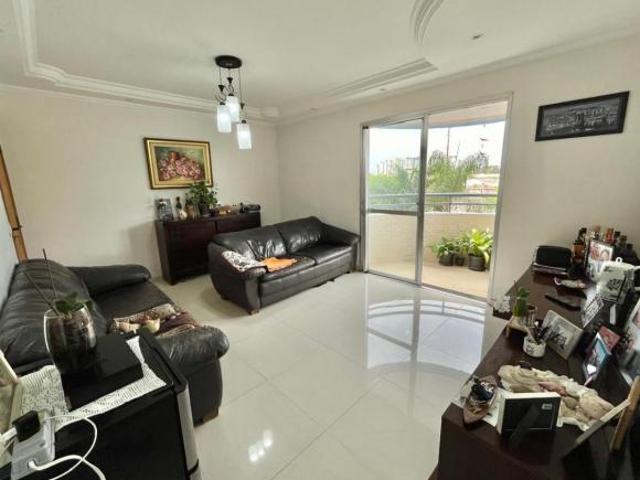 Apartamento tipo para venda com 3 quartos, sendo 1 suíte, 90m²