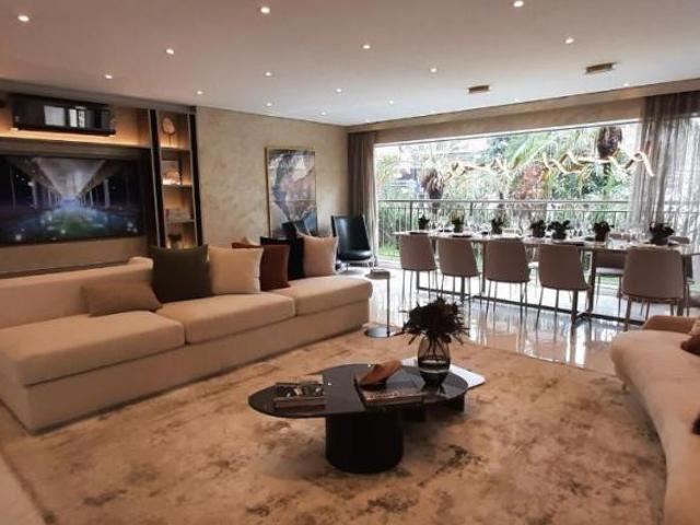 Apartamento tipo para venda com 3 quartos, sendo 3 suítes, 162m²