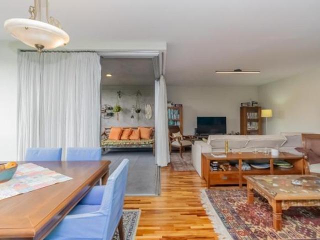 Apartamento tipo para venda com 3 quartos, sendo 3 suítes, 163m²