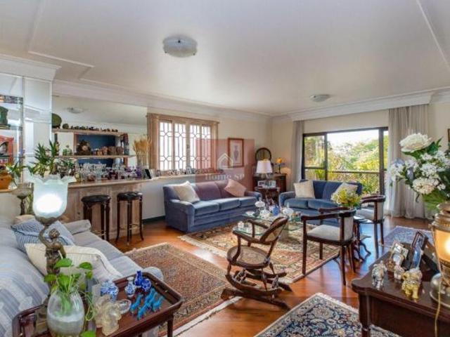Apartamento tipo para venda com 4 quartos, 200m²