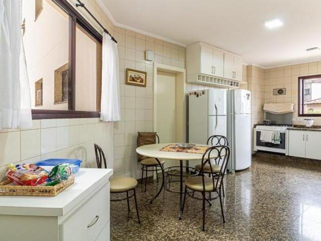 Apartamento tipo para venda com 4 quartos, 289m²