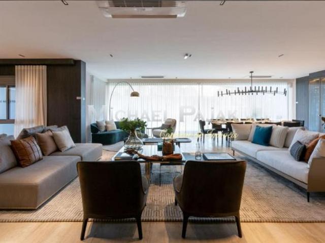 Apartamento tipo para venda com 4 quartos, sendo 4 suítes Michael Pajak 11 99996 4550