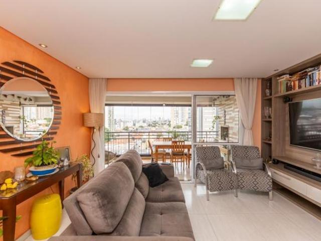 Apartamento tipo para venda com 4 quartos, sendo 2 suítes, 133m²